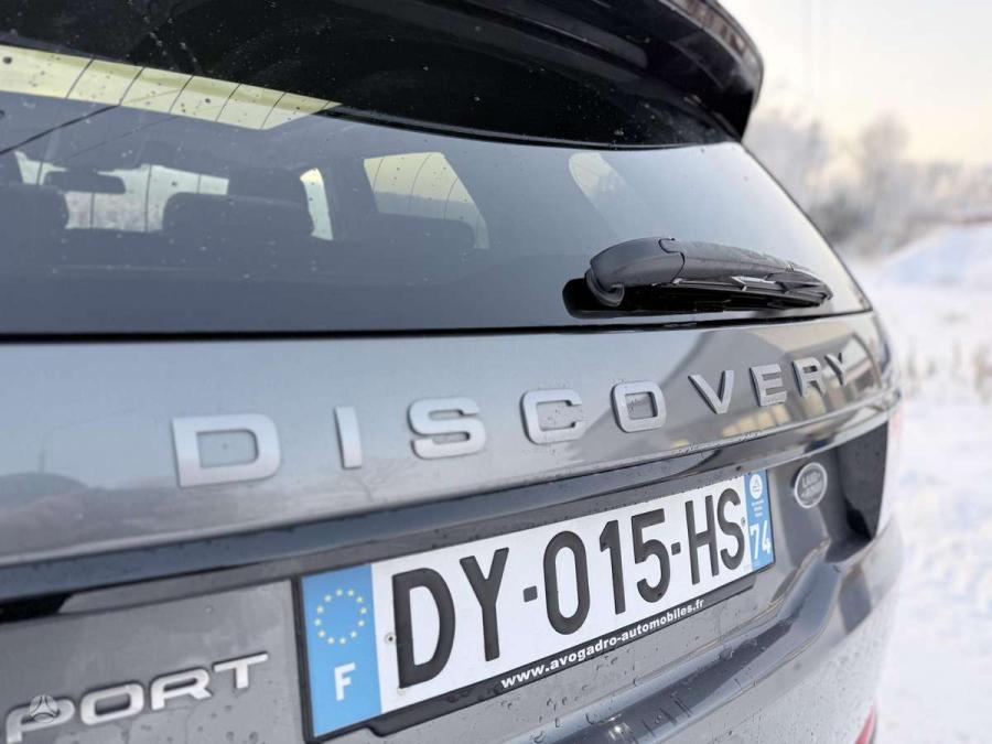 Pelēks Land Rover Discovery Sport 2016 Šauļi, ar dzinēja tilpumu 2.00 L un nobraukumu 155 tūkst. km par 10900 €, foto 16 vietnē AUTOMOTO.COM.LV