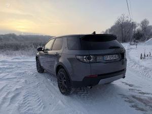 Pelēks Land Rover Discovery Sport 2016 Šauļi, ar dzinēja tilpumu 2.00 L un nobraukumu 155 tūkst. km par 10900 €, foto 18 vietnē AUTOMOTO.COM.LV