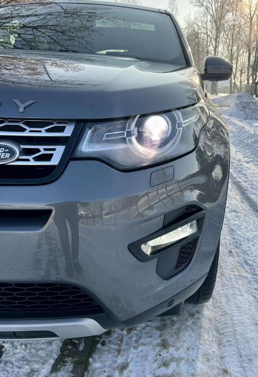 Pelēks Land Rover Discovery Sport 2016 Tauragė, ar dzinēja tilpumu 2.00 L un nobraukumu 160 tūkst. km par 9900 €, foto 20 vietnē AUTOMOTO.COM.LV