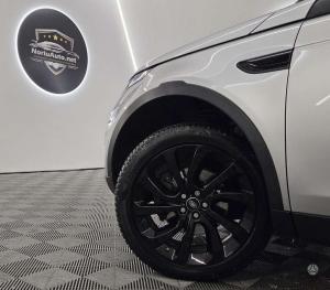 Pelēks Land Rover Discovery Sport 2016 Marijampole, ar dzinēja tilpumu 2.00 L un nobraukumu 207 tūkst. km par 10999 €, foto 25 vietnē AUTOMOTO.COM.LV