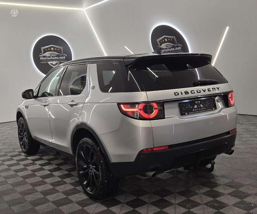 Pelēks Land Rover Discovery Sport 2016 Marijampole, ar dzinēja tilpumu 2.00 L un nobraukumu 207 tūkst. km par 10999 €, foto 27 vietnē AUTOMOTO.COM.LV