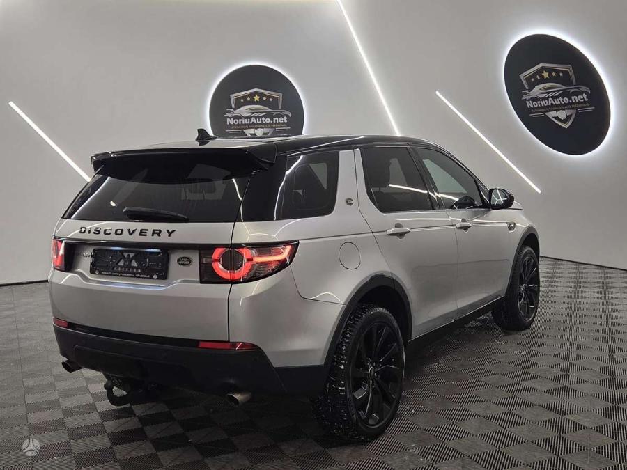 Pelēks Land Rover Discovery Sport 2016 Marijampole, ar dzinēja tilpumu 2.00 L un nobraukumu 207 tūkst. km par 10999 €, foto 31 vietnē AUTOMOTO.COM.LV