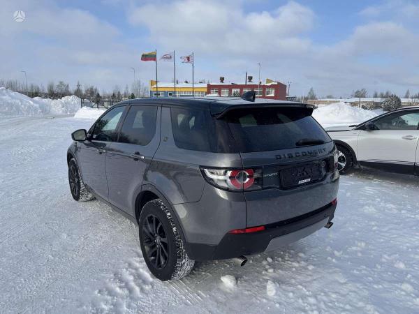 Grey Land Rover Discovery Sport 2016 in Telschi, with an engine capacity of 2.18 L and mileage of 207 thousand km for 9700 €, photo 5 on AUTOMOTO.COM.LV
