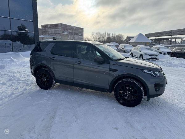 Pelēks Land Rover Discovery Sport 2016 Telšiai, ar dzinēja tilpumu 2.00 L un nobraukumu 207 tūkst. km par 9700 €, foto 9 vietnē AUTOMOTO.COM.LV