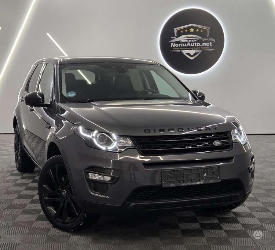Pelēks Land Rover Discovery Sport 2016 Marijampole, ar dzinēja tilpumu 2.00 L un nobraukumu 162 tūkst. km par 12999 €, foto 1 vietnē AUTOMOTO.COM.LV