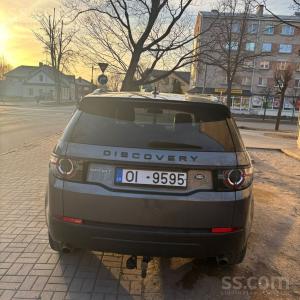 Grey Land Rover Discovery Sport 2016 in Rezekne, with an engine capacity of 2.00 L and mileage of 250 thousand km for 13500 €, photo 4 on AUTOMOTO.COM.LV