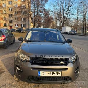Grey Land Rover Discovery Sport 2016 in Rezekne, with an engine capacity of 2.00 L and mileage of 250 thousand km for 13500 €, photo 5 on AUTOMOTO.COM.LV