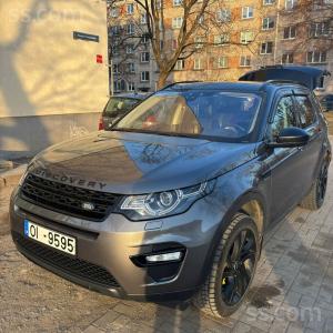 Grey Land Rover Discovery Sport 2016 in Rezekne, with an engine capacity of 2.00 L and mileage of 250 thousand km for 13500 €, photo 7 on AUTOMOTO.COM.LV
