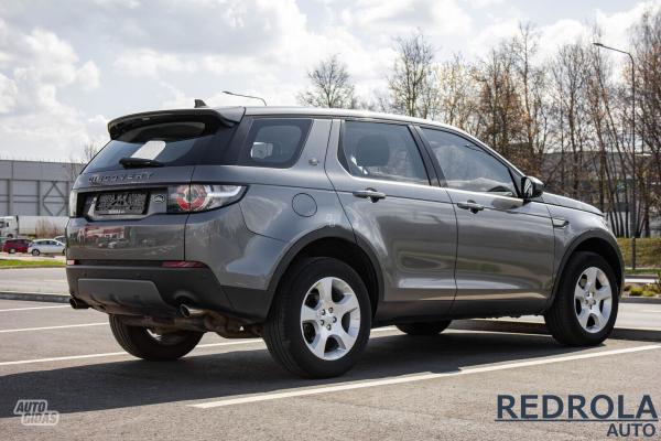 Pelēks Land Rover Discovery Sport 2016 Kauņa, ar dzinēja tilpumu 2.00 L un nobraukumu 140 tūkst. km par 8300 €, foto 4 vietnē AUTOMOTO.COM.LV