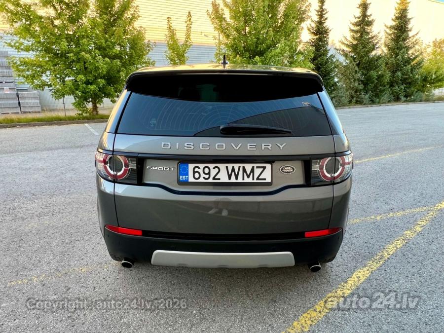 Grey Land Rover Discovery Sport 2016 in Tallinn, with an engine capacity of 2.00 L and mileage of 180 thousand km for 15800 €, photo 6 on AUTOMOTO.COM.LV
