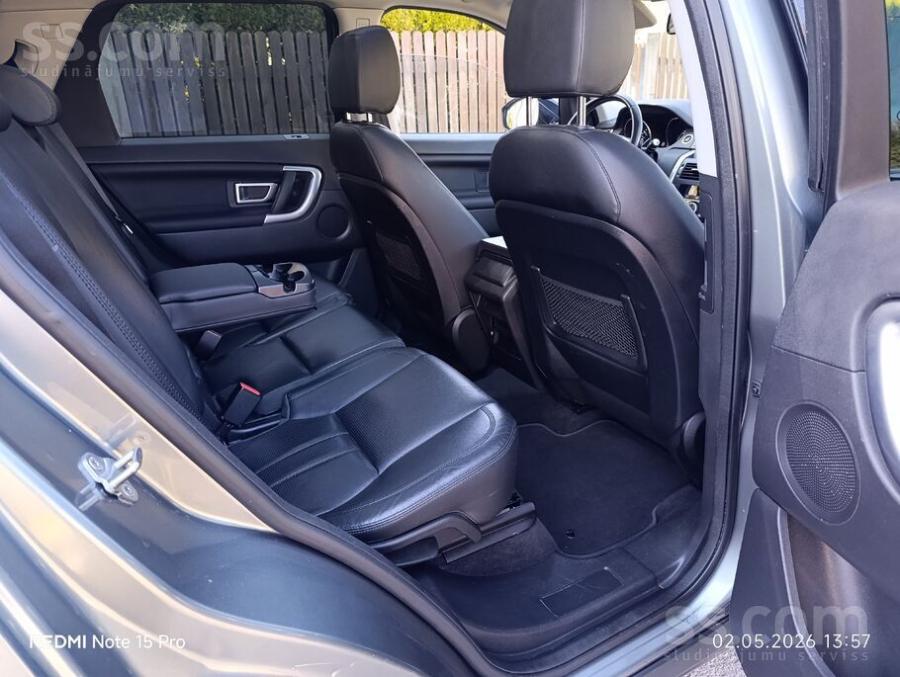 Pelēks Land Rover Discovery Sport 2016 Rīga, ar dzinēja tilpumu 2.00 L un nobraukumu 134 tūkst. km par 10950 €, foto 16 vietnē AUTOMOTO.COM.LV