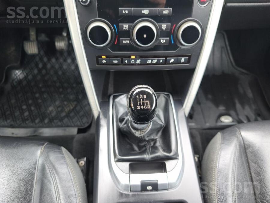 Серый Ленд Ровер Discovery Sport 2016 в Елгава, объемом двигателя 2.00 л и пробегом 0 тыс. км за 7990 €, фото 18 на AUTOMOTO.COM.LV