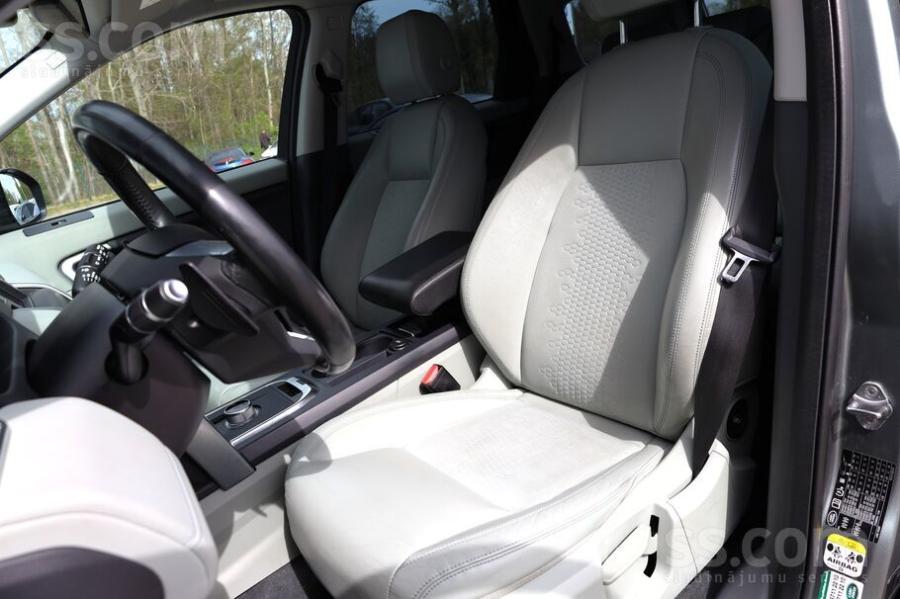 Серый Ленд Ровер Discovery Sport 2016 в Рига, объемом двигателя 2.00 л и пробегом 0 тыс. км за 12995 €, фото 12 на AUTOMOTO.COM.LV