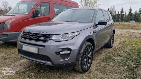 Pelēks Land Rover Discovery Sport 2016 Utena, ar dzinēja tilpumu 2.00 L un nobraukumu 181 tūkst. km par 6900 €, foto 1 vietnē AUTOMOTO.COM.LV
