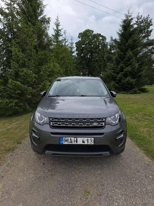 Pelēks Land Rover Discovery Sport 2016 Šauļi, ar dzinēja tilpumu 2.00 L un nobraukumu 167 tūkst. km par 8200 €, foto 3 vietnē AUTOMOTO.COM.LV