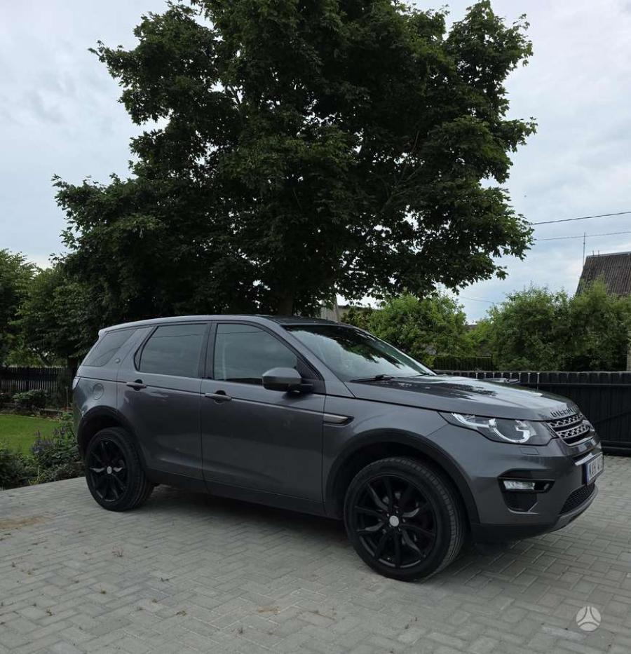 Pelēks Land Rover Discovery Sport 2016 Šauļi, ar dzinēja tilpumu 2.00 L un nobraukumu 167 tūkst. km par 8200 €, foto 6 vietnē AUTOMOTO.COM.LV
