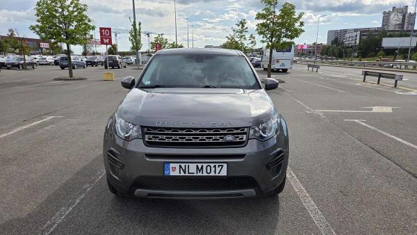 Grey Land Rover Discovery Sport 2016 in Vilnius, with an engine capacity of 2.00 L and mileage of 163 thousand km for 14000 €, photo 1 on AUTOMOTO.COM.LV