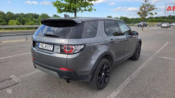 Grey Land Rover Discovery Sport 2016 in Vilnius, with an engine capacity of 2.00 L and mileage of 163 thousand km for 14000 €, photo 5 on AUTOMOTO.COM.LV