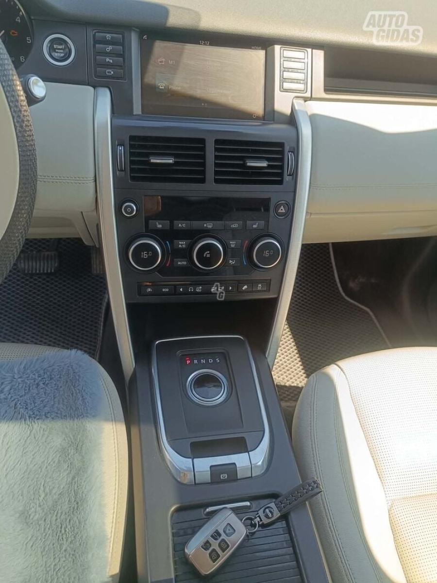 Pelēks Land Rover Discovery Sport 2016 Kretinga, ar dzinēja tilpumu 2.00 L un nobraukumu 207 tūkst. km par 10900 €, foto 8 vietnē AUTOMOTO.COM.LV