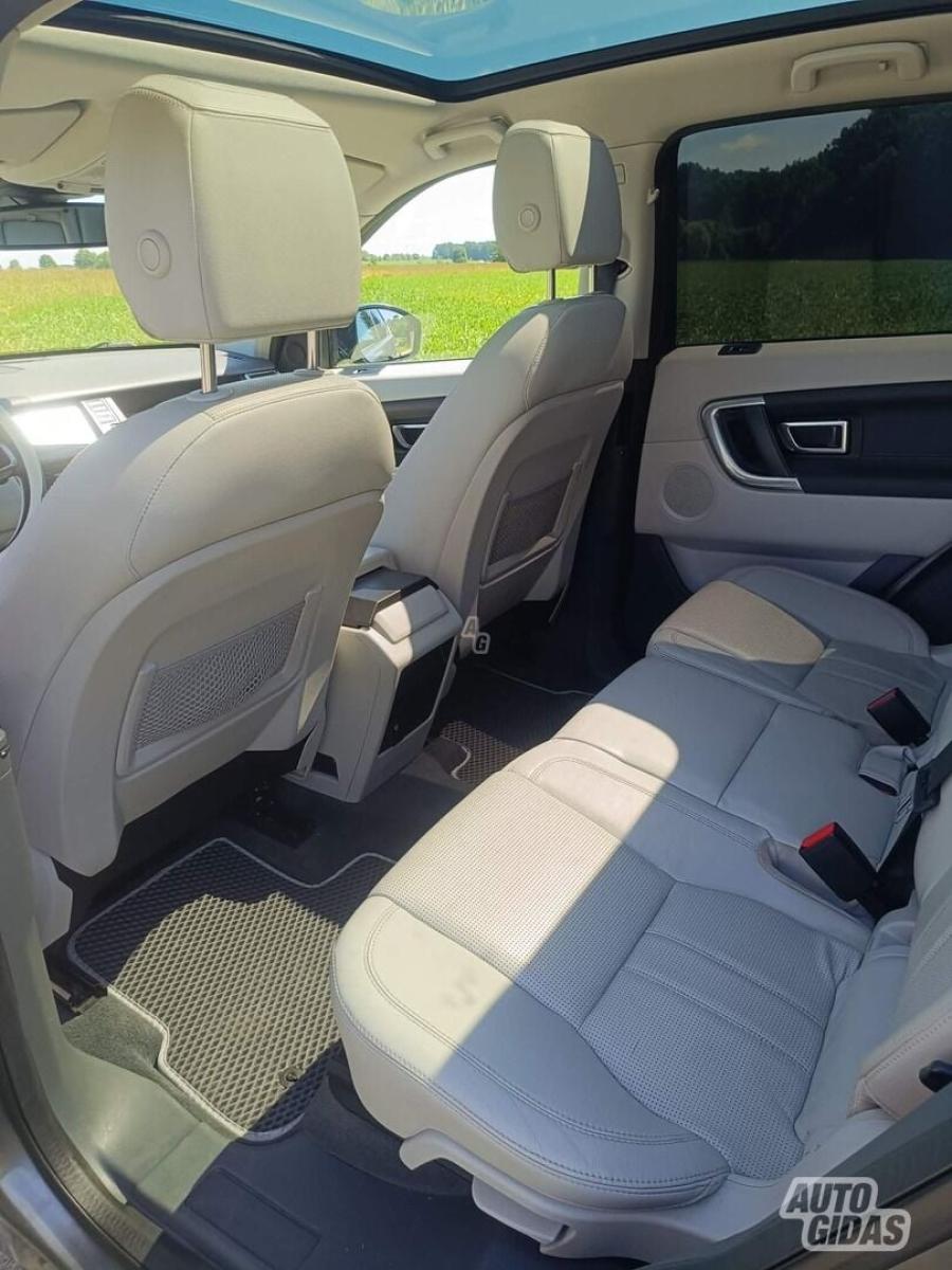 Pelēks Land Rover Discovery Sport 2016 Kretinga, ar dzinēja tilpumu 2.00 L un nobraukumu 207 tūkst. km par 10900 €, foto 14 vietnē AUTOMOTO.COM.LV