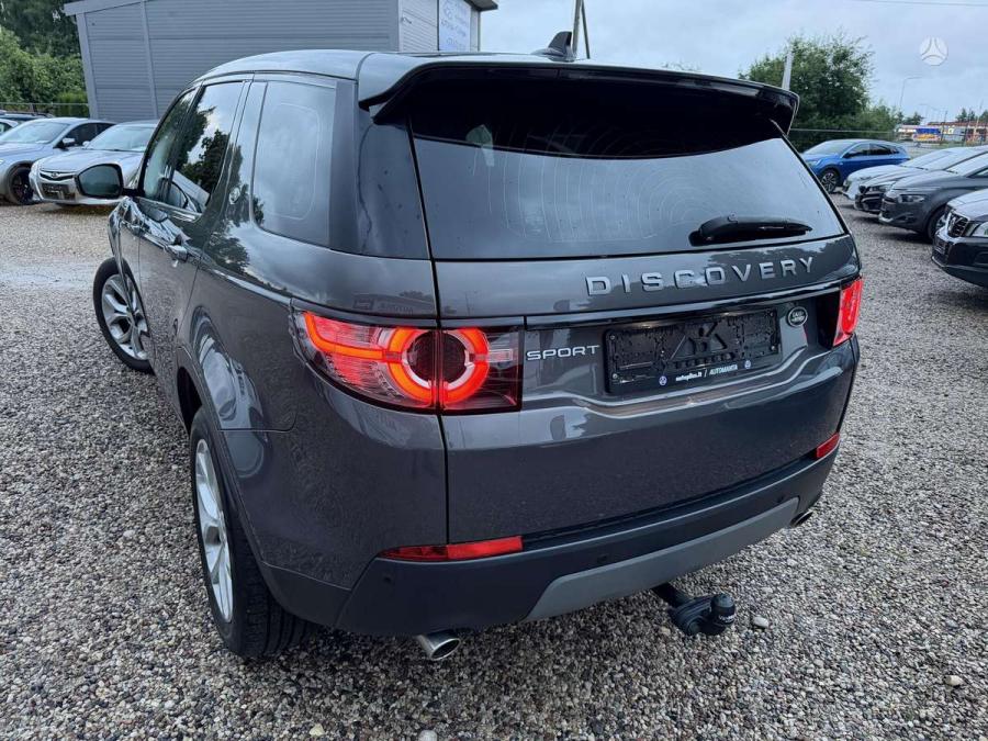 Grey Land Rover Discovery Sport 2016 in Utena, with an engine capacity of 2.00 L and mileage of 244 thousand km for 9900 €, photo 7 on AUTOMOTO.COM.LV