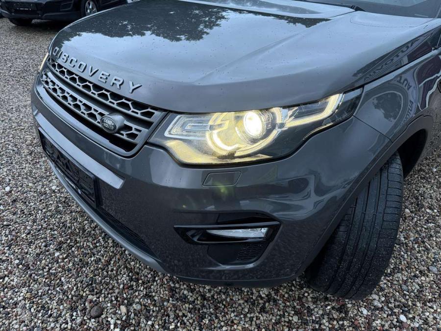 Grey Land Rover Discovery Sport 2016 in Utena, with an engine capacity of 2.00 L and mileage of 244 thousand km for 9900 €, photo 10 on AUTOMOTO.COM.LV