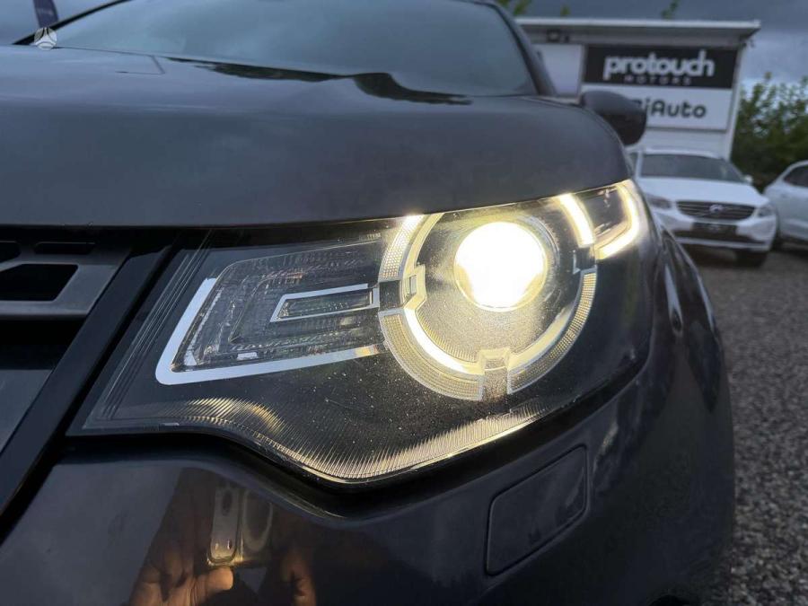 Grey Land Rover Discovery Sport 2016 in Utena, with an engine capacity of 2.00 L and mileage of 244 thousand km for 9900 €, photo 17 on AUTOMOTO.COM.LV