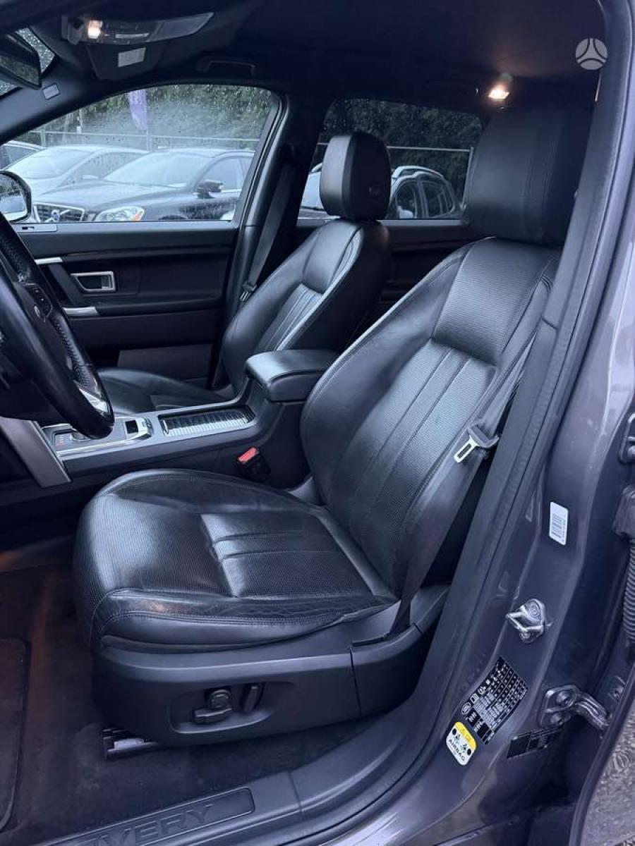 Grey Land Rover Discovery Sport 2016 in Utena, with an engine capacity of 2.00 L and mileage of 244 thousand km for 9900 €, photo 24 on AUTOMOTO.COM.LV
