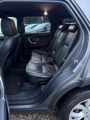Grey Land Rover Discovery Sport 2016 in Utena, with an engine capacity of 2.00 L and mileage of 244 thousand km for 9900 €, photo 26 on AUTOMOTO.COM.LV