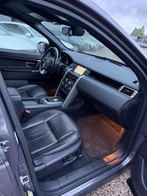 Grey Land Rover Discovery Sport 2016 in Utena, with an engine capacity of 2.00 L and mileage of 244 thousand km for 9900 €, photo 28 on AUTOMOTO.COM.LV