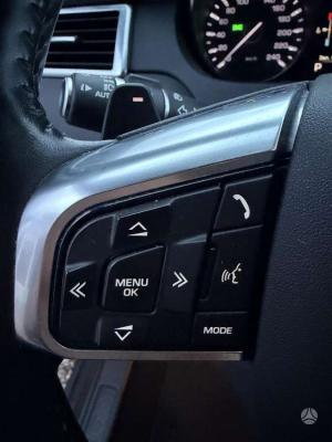 Grey Land Rover Discovery Sport 2016 in Utena, with an engine capacity of 2.00 L and mileage of 244 thousand km for 9900 €, photo 44 on AUTOMOTO.COM.LV