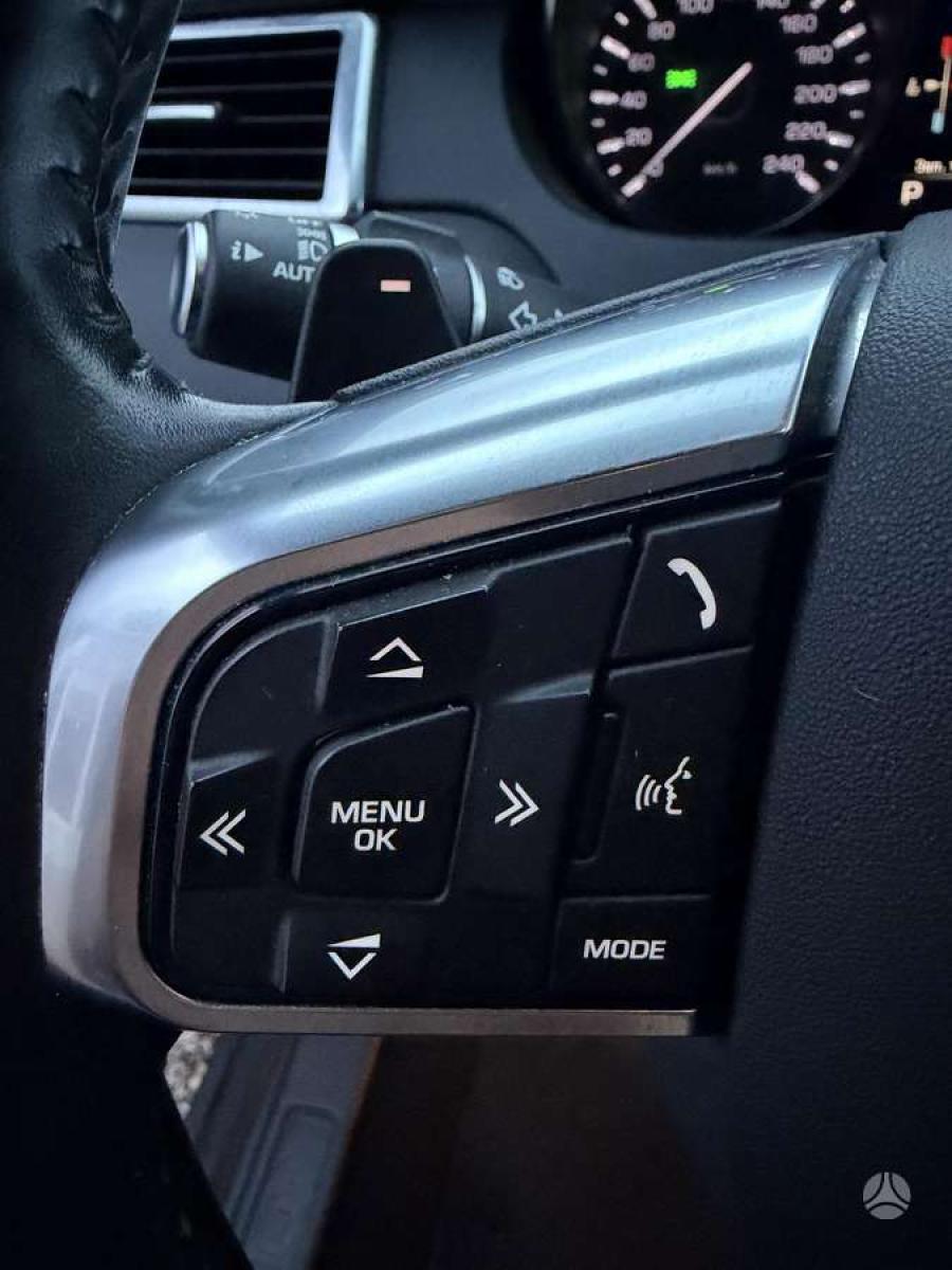 Grey Land Rover Discovery Sport 2016 in Utena, with an engine capacity of 2.00 L and mileage of 244 thousand km for 9900 €, photo 44 on AUTOMOTO.COM.LV