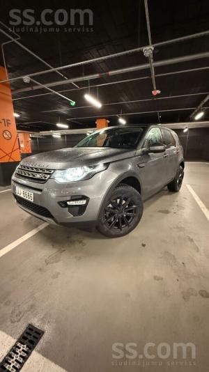 Pelēks Land Rover Discovery Sport 2016 Rīga, ar dzinēja tilpumu 2.00 L un nobraukumu 144 tūkst. km par 12000 €, foto  vietnē AUTOMOTO.COM.LV
