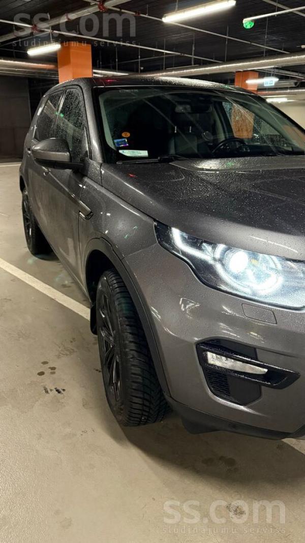 Grey Land Rover Discovery Sport 2016 in Riga, with an engine capacity of 2.00 L and mileage of 144 thousand km for 12000 €, photo 7 on AUTOMOTO.COM.LV