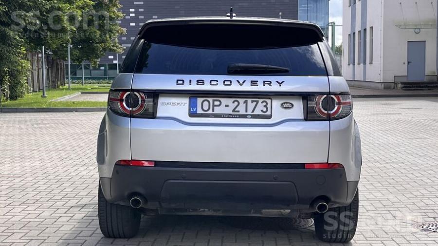 Pelēks Land Rover Discovery Sport 2016 Jelgava, ar dzinēja tilpumu 2.00 L un nobraukumu 191 tūkst. km par 12600 €, foto 6 vietnē AUTOMOTO.COM.LV