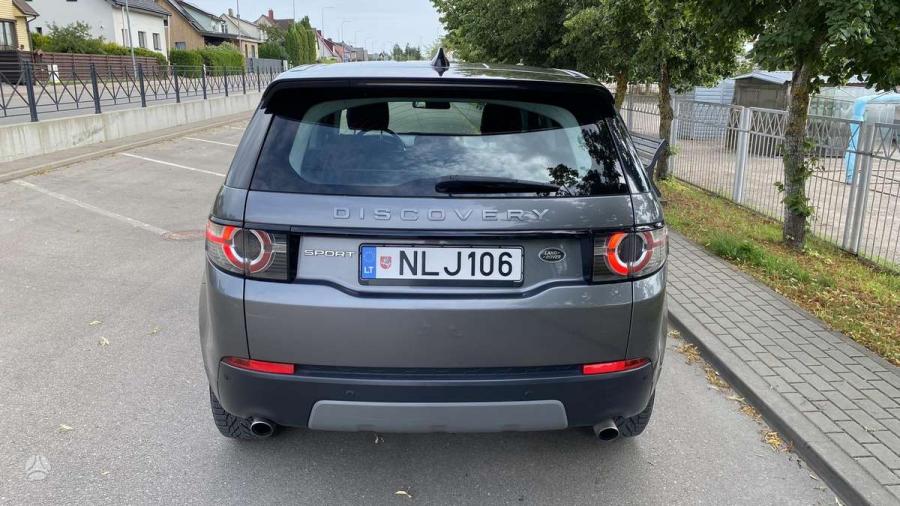 Pelēks Land Rover Discovery Sport 2016 Mažeikiai, ar dzinēja tilpumu 2.00 L un nobraukumu 274 tūkst. km par 9200 €, foto 8 vietnē AUTOMOTO.COM.LV