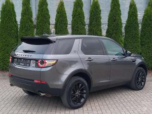 Grey Land Rover Discovery Sport 2016 in Siauliai, with an engine capacity of 2.00 L and mileage of 199 thousand km for 10300 €, photo 3 on AUTOMOTO.COM.LV