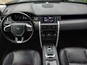 Grey Land Rover Discovery Sport 2016 in Siauliai, with an engine capacity of 2.00 L and mileage of 199 thousand km for 10300 €, photo 16 on AUTOMOTO.COM.LV