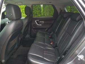 Grey Land Rover Discovery Sport 2016 in Siauliai, with an engine capacity of 2.00 L and mileage of 199 thousand km for 10300 €, photo 18 on AUTOMOTO.COM.LV