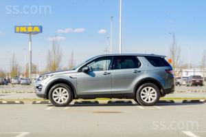 Grey Land Rover Discovery Sport 2016 in Riga, with an engine capacity of 2.00 L and mileage of 133 thousand km for 11290 €, photo 5 on AUTOMOTO.COM.LV