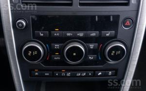 Grey Land Rover Discovery Sport 2016 in Riga, with an engine capacity of 2.00 L and mileage of 133 thousand km for 11290 €, photo 17 on AUTOMOTO.COM.LV