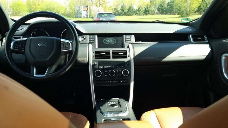 Серый Ленд Ровер Discovery Sport 2016 в Вильнюс, объемом двигателя 2.00 л и пробегом 180 тыс. км за 6100 €, фото 10 на AUTOMOTO.COM.LV