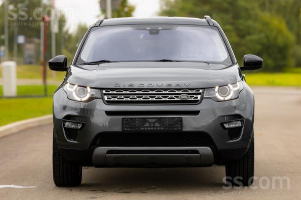 Grey Land Rover Discovery Sport 2016 in Jelgava, with an engine capacity of 2.00 L and mileage of 0 thousand km for 10950 €, photo 3 on AUTOMOTO.COM.LV