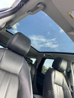 Grey Land Rover Discovery Sport 2016 in Riga, with an engine capacity of 2.00 L and mileage of 203 thousand km for 10500 €, photo 21 on AUTOMOTO.COM.LV