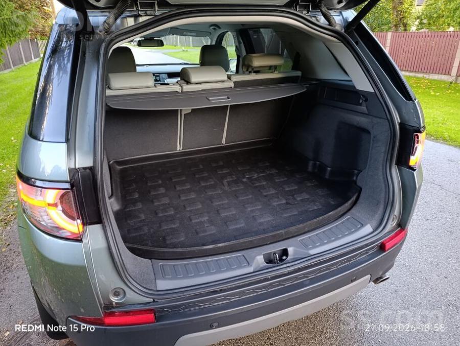 Pelēks Land Rover Discovery Sport 2016 Rīga, ar dzinēja tilpumu 2.00 L un nobraukumu 90 tūkst. km par 10790 €, foto 13 vietnē AUTOMOTO.COM.LV