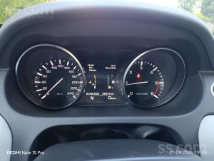 Pelēks Land Rover Discovery Sport 2016 Rīga, ar dzinēja tilpumu 2.00 L un nobraukumu 90 tūkst. km par 10790 €, foto 28 vietnē AUTOMOTO.COM.LV