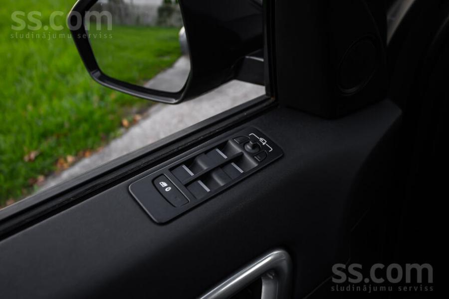Серый Ленд Ровер Discovery Sport 2016 в Елгава, объемом двигателя 2.00 л и пробегом 208 тыс. км за 8390 €, фото 12 на AUTOMOTO.COM.LV