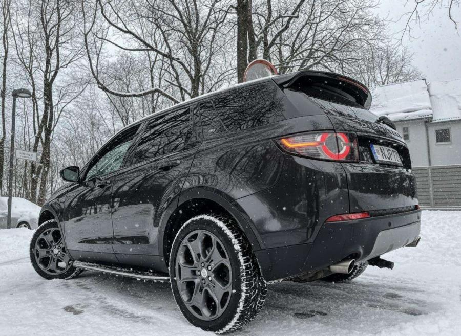 Pelēks Land Rover Discovery Sport 2017 Kauņa, ar dzinēja tilpumu 2.00 L un nobraukumu 163 tūkst. km par 11200 €, foto 11 vietnē AUTOMOTO.COM.LV