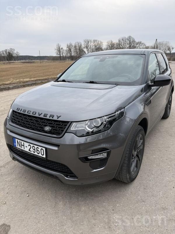 Pelēks Land Rover Discovery Sport 2017 Ventspils, ar dzinēja tilpumu 2.00 L un nobraukumu 235 tūkst. km par 10500 €, foto 1 vietnē AUTOMOTO.COM.LV