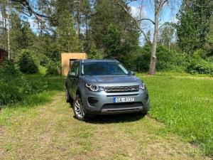 Grey Land Rover Discovery Sport 2017 in Riga, with an engine capacity of 2.00 L and mileage of 183 thousand km for 13990 €, photo  on AUTOMOTO.COM.LV